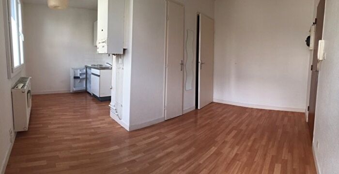 Appartement 1 pièce à Dijon, Montchapet, à louer
