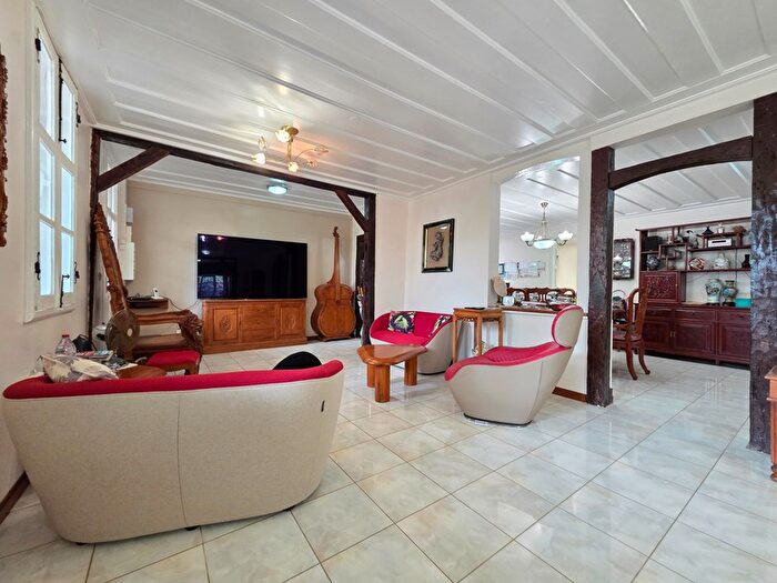 Maison à vendre - Saint-Denis, Vauban - 4 pièces - 2 chambres