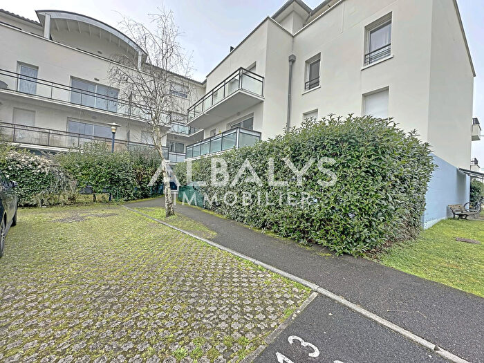 Appartement à vendre - Libourne, Saint-Ferdinand, Les Charruauds, Les Dagueys - 4 pièces - 3 chambres