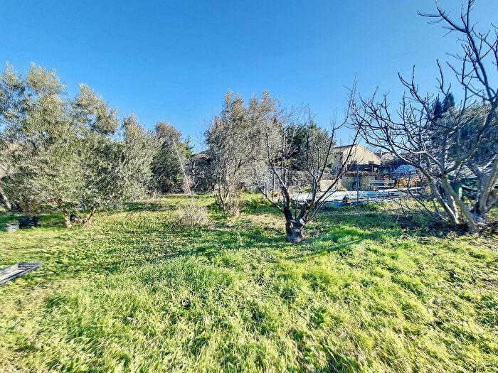 Maison à vendre - Morières-lès-Avignon - 5 pièces - 3 chambres