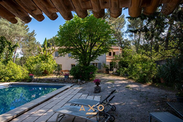 Maison à vendre - Aix-en-Provence, Luynes - 7 pièces - 5 chambres