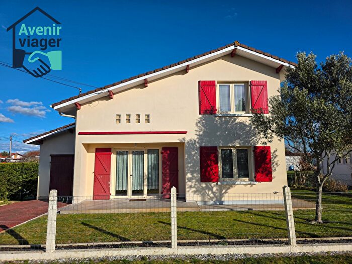 Maison à vendre - Morcenx - 4 pièces - 3 chambres