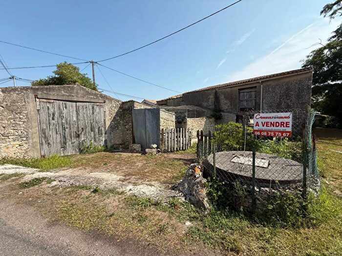 Maison à vendre - Saint-Androny - 1 pièce