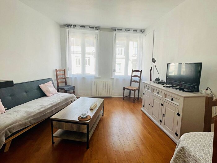 Appartement à louer - Centre Ville, Amiens - 4 pièces - 3 chambres