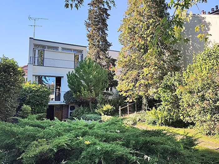 Maison à vendre - Chaville, Ursine - 9 pièces - 7 chambres