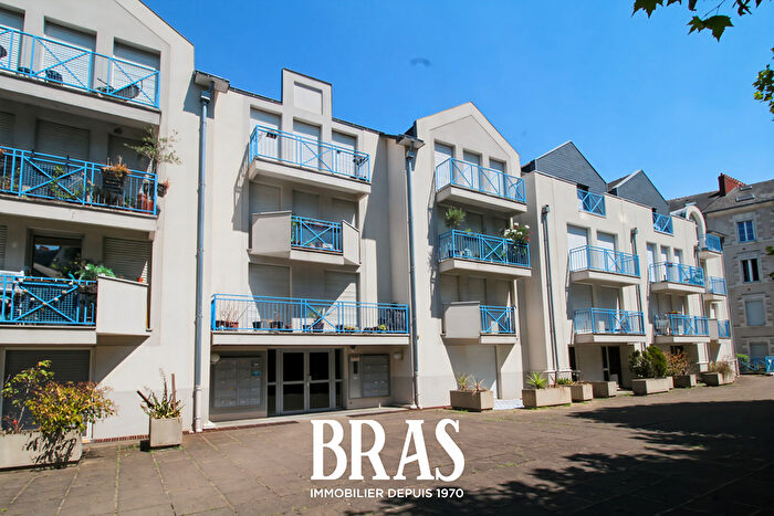 Appartement 5 pièces à vendre - Nantes, Hauts-Pavés, Saint-Pasquier, Saint-Félix, Université