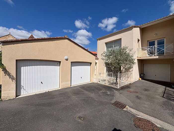 Ruffec - Maison 4 pièces à vendre