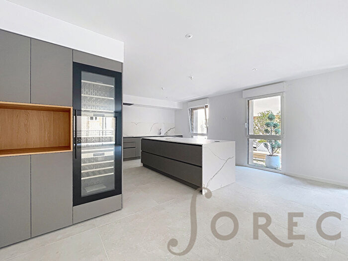 Appartement à vendre - Metz, Centre-ville - 5 pièces - 3 chambres