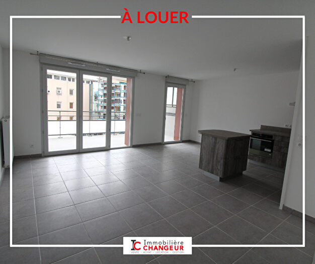 Appartement 3 pièces à louer - Voiron, Baltiss, Paviot