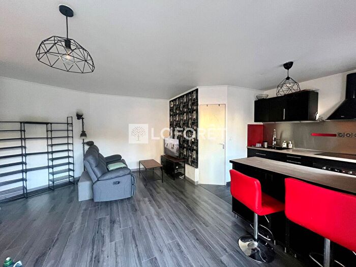 Appartement à louer - Val Notre Dame-Ambroise Thomas, Argenteuil - 2 pièces - 1 chambre