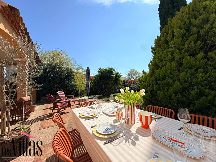 Maison à vendre - Narbonne - 6 pièces - 4 chambres