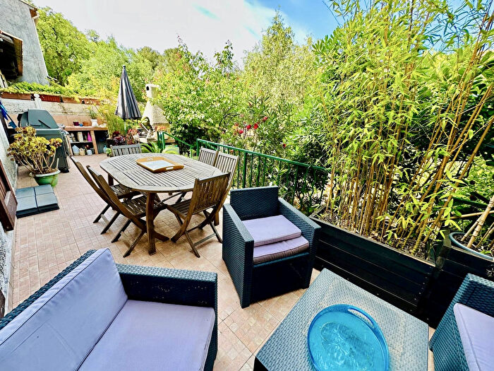 Maison à vendre - Saint-Mandrier-sur-Mer - 5 pièces - 4 chambres