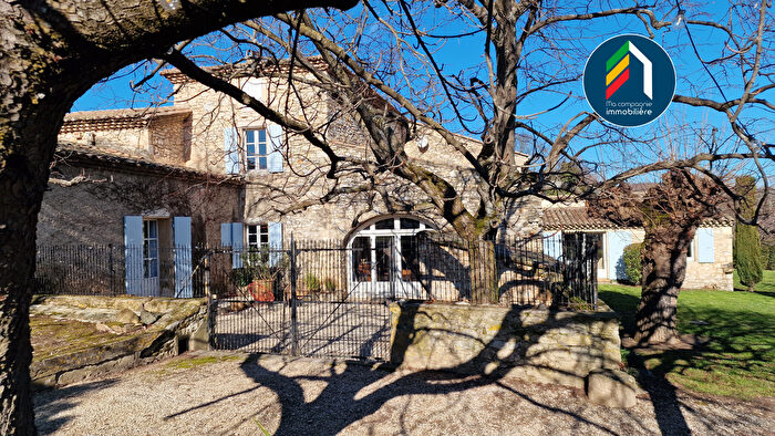 Maison à vendre - Marsanne - 12 pièces - 6 chambres