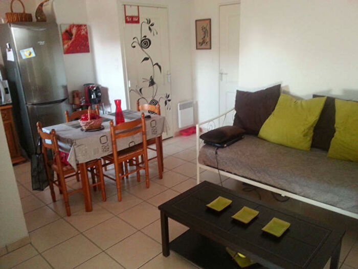 Appartement à louer - Yzeure, Yzeurespace - 2 pièces - 1 chambre