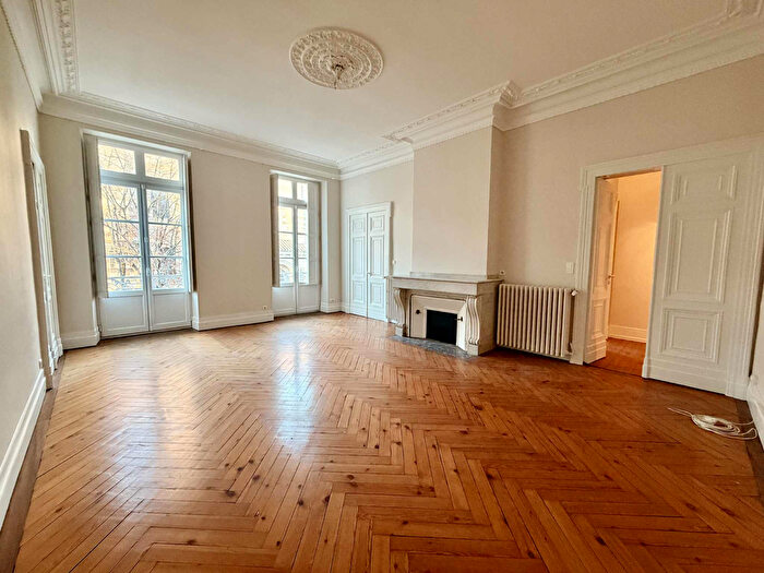 Appartement à louer - Toulouse, Capitole - 5 pièces - 3 chambres