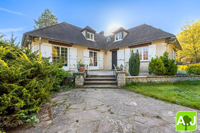 Maison 6 pièces à Houdan, à vendre