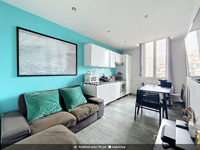 Appartement 3 pièces à vendre à Lyon 8ème, La Plaine, Santy