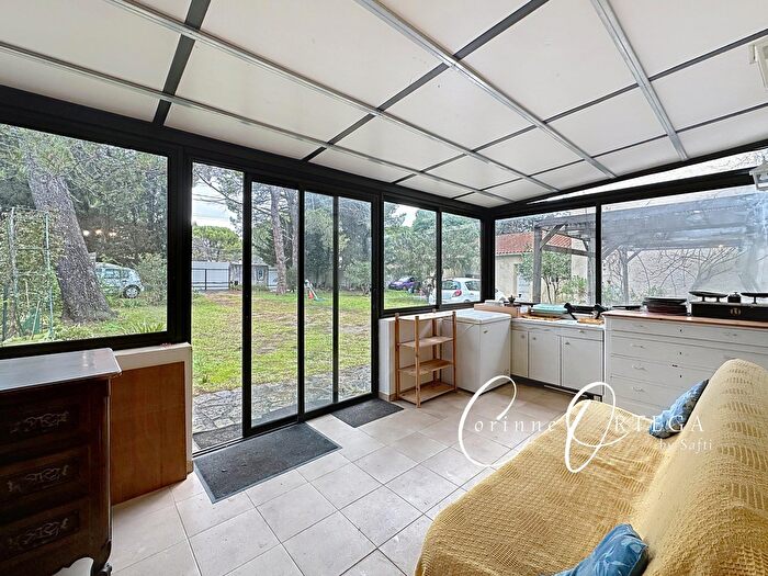 Maison à vendre - Langlade - 3 pièces - 2 chambres