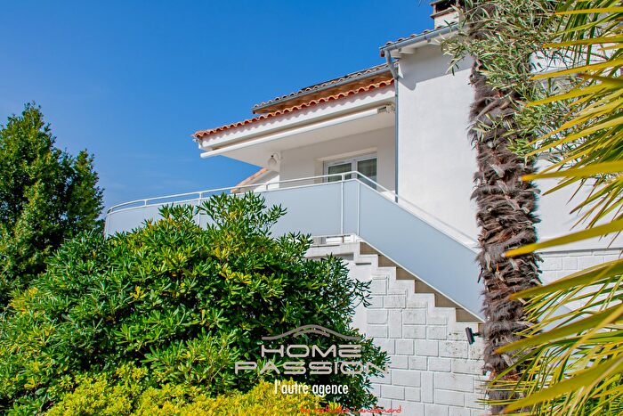 Maison à vendre - Vaux-sur-Mer - 8 pièces - 5 chambres