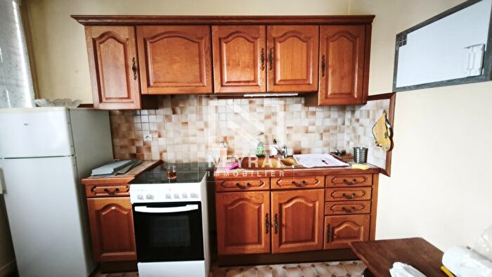 Chalon-sur-Saône, Les Près Saint-Jean : Appartement 2 pièces à louer