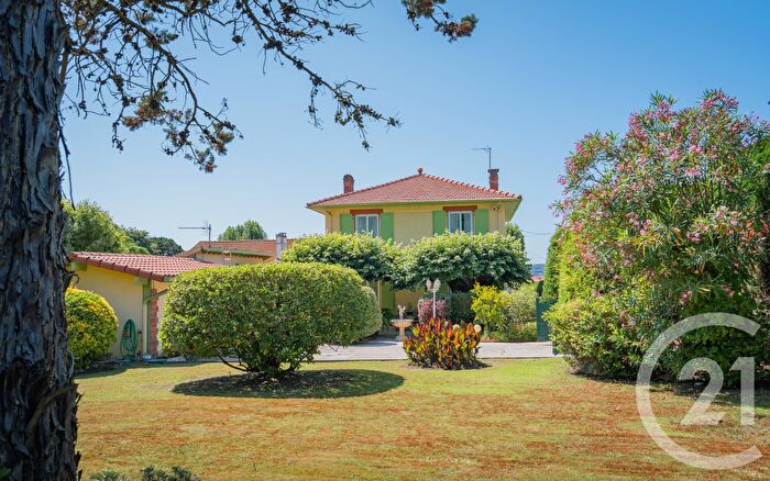 Maison 5 pièces à Boucau, à vendre