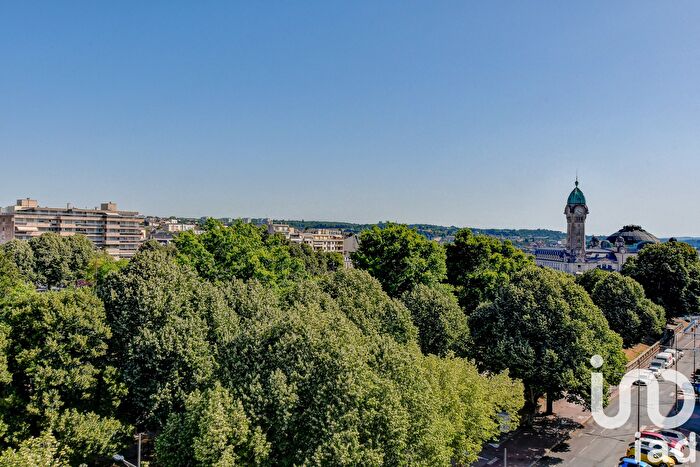 Appartement à vendre - Limoges, Centre-ville, Hôtel de Ville, Emailleurs - 4 pièces - 2 chambres