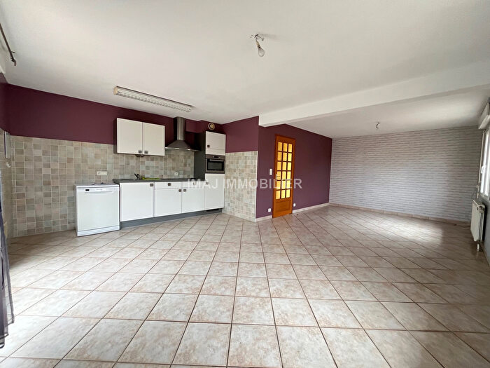 Maison 4 pièces à Éloyes, à louer
