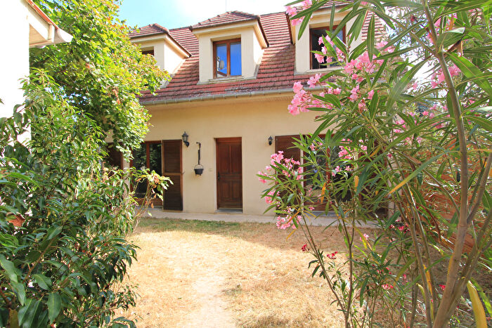 Maison 6 pièces à vendre - Rueil-Malmaison, Plaine Gare