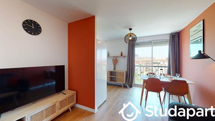 Appartement à louer - Arènes, Toulouse - 1 pièce - 2 chambres