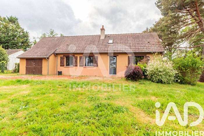 Coudroy : Maison 2 pièces à louer