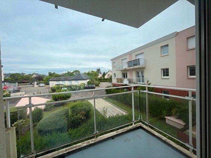 Bois-Guillaume, L'Eglise : Appartement 1 pièce à louer