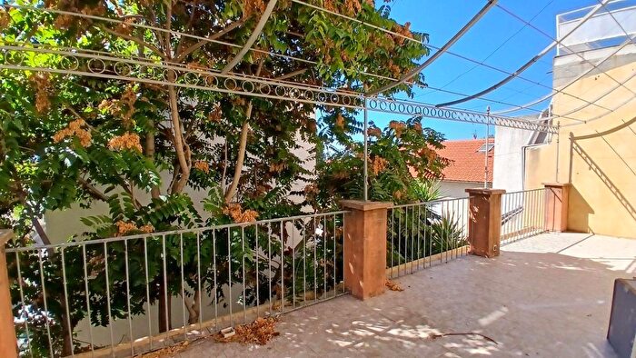Appartement 4 pièces à louer à Marseille 16ème, Saint-André