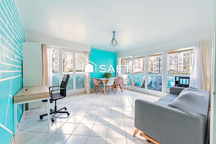 Appartement à vendre - Yerres, Rives de lYerres, Tournelles - 2 pièces - 1 chambre