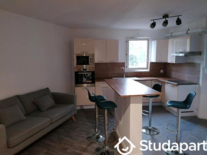 Appartement à louer - Centre, Melun - 1 pièce - 1 chambre