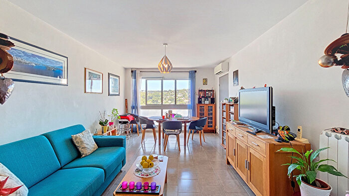 Appartement à vendre - Saint-Mandrier-sur-Mer - 2 pièces - 1 chambre