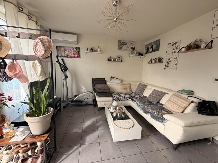 Lagrave : Maison 2 pièces à vendre