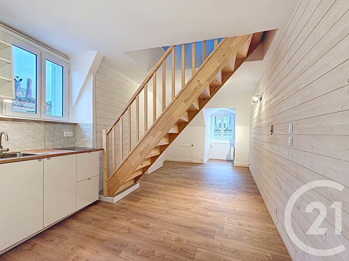 Appartement à louer - Tours, Centre-ville - 2 pièces - 1 chambre