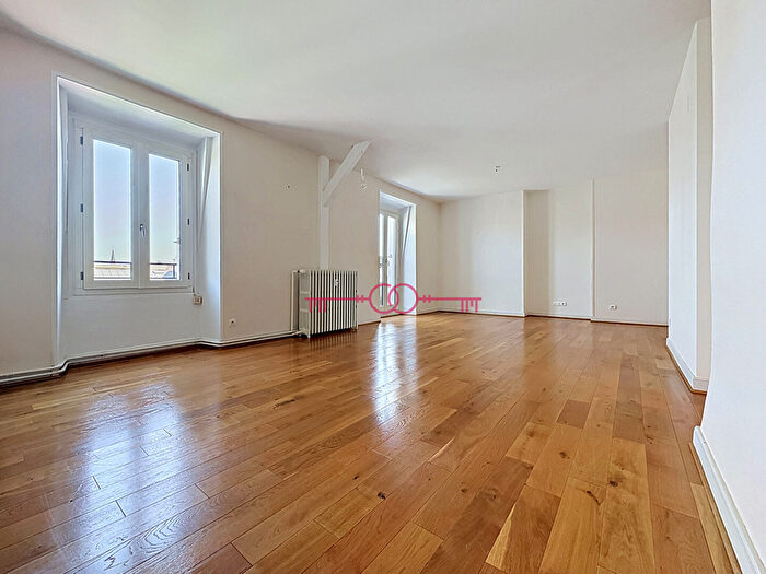 Appartement 4 pièces à Reims, Centre-ville, à vendre