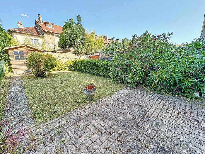 Maison à vendre - Melun - 5 pièces - 3 chambres