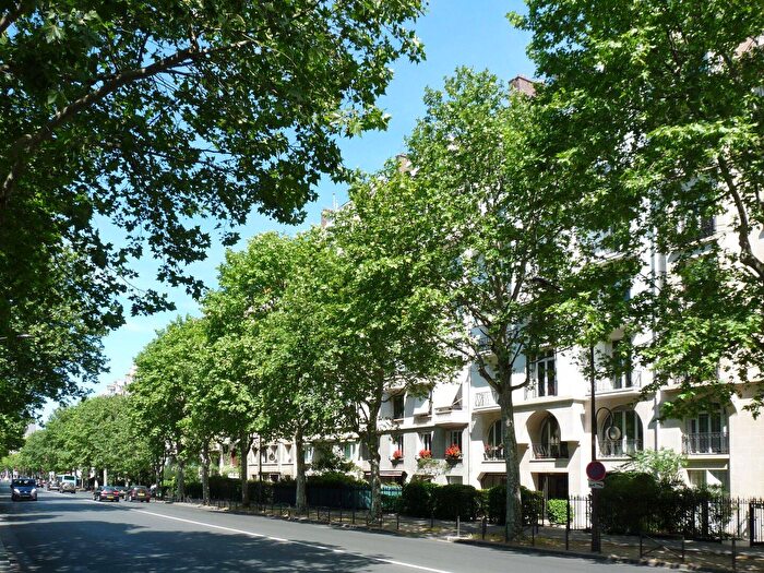 Appartement 3 pièces à louer - Porte Dauphine, Paris 16ème arrondissement