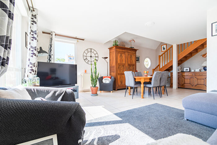 Appartement à vendre - Dijon - 6 pièces - 4 chambres