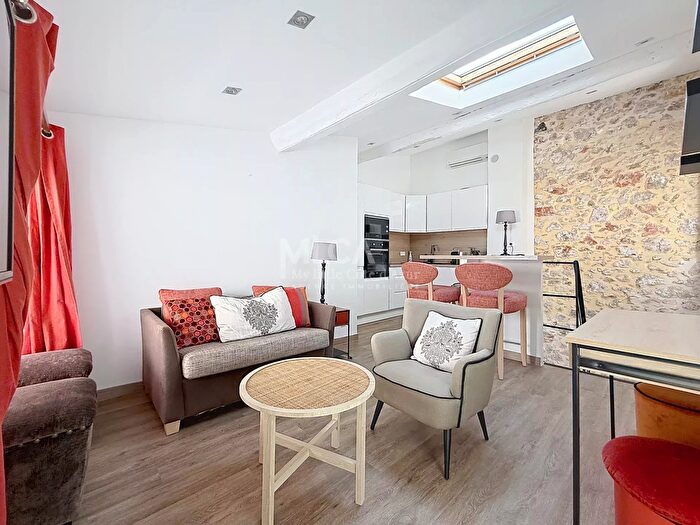 Antibes, Coeur de ville : Maison 3 pièces à vendre