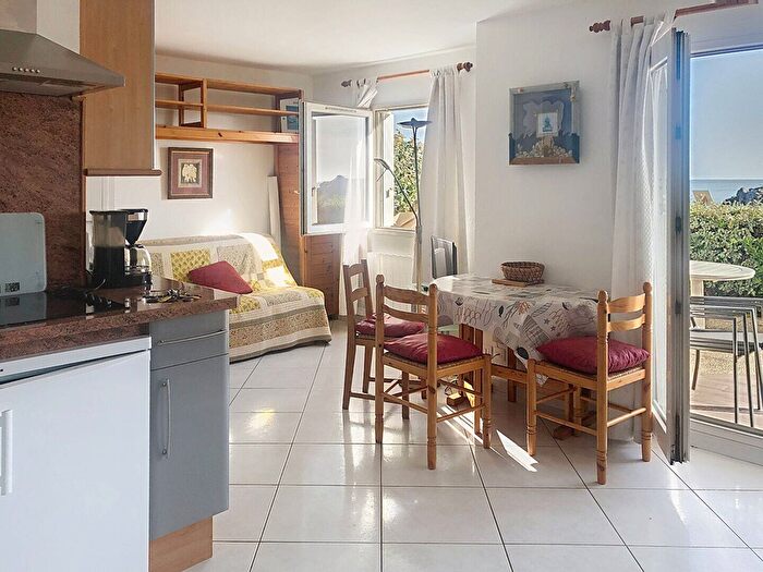 Saint Marc Est, Saint-Nazaire : Appartement 2 pièces à louer