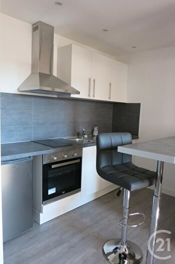 Appartement 1 pièce à Montluçon, Centre-ville, Les Forges, à louer