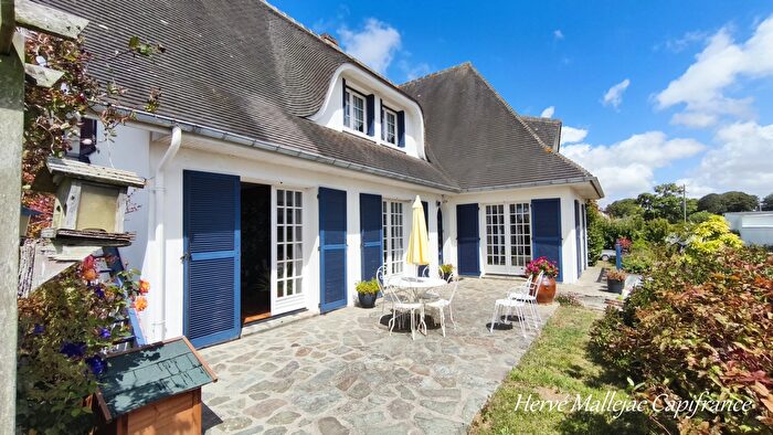 Maison 7 pièces à Sainte-Hélène-Bondeville, à vendre