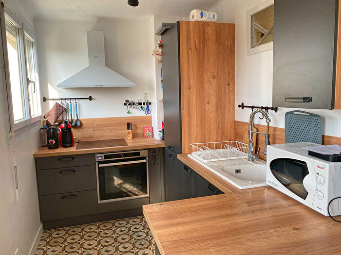 Appartement à louer - Vannes, Gare - 3 pièces - 2 chambres