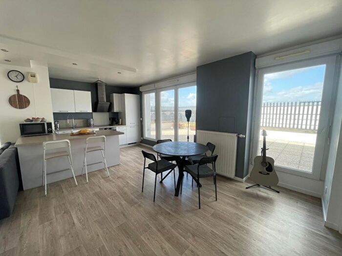Appartement à louer - Corbeil-Essonnes, Nacelle, Papeterie - 4 pièces - 3 chambres