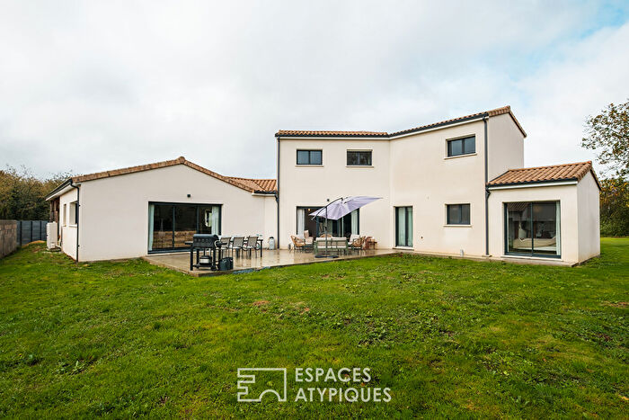 Maison à vendre - Fontaine-le-Comte - 6 pièces - 4 chambres