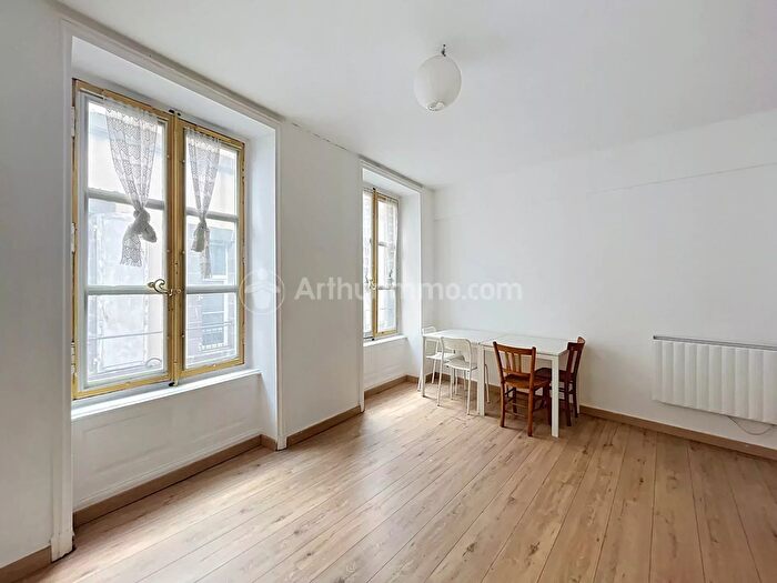 Appartement 1 pièce à louer - Clermont-Ferrand, Jaude, Fontgiève Saint-Alyre