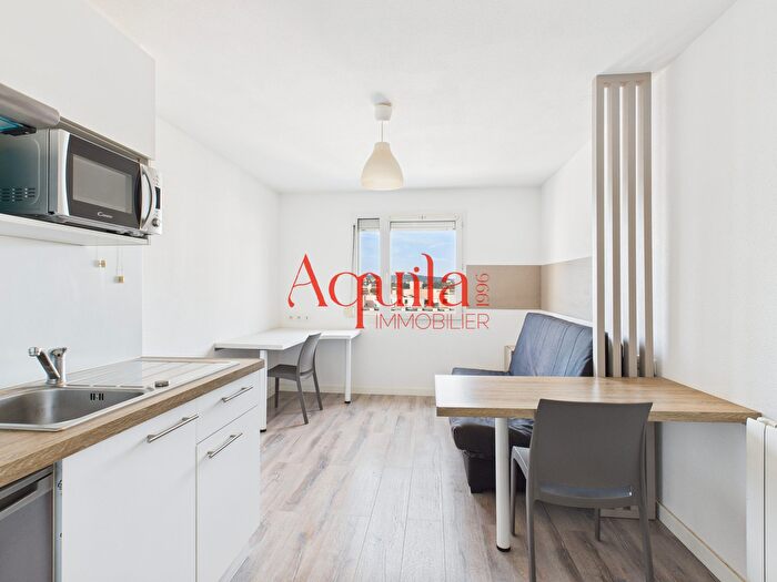 Appartement à louer - Villeurbanne, Croix Luizet - 1 pièce